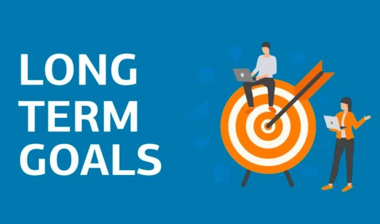 Short Term and Long Term Goals (Examples and Tools to Use)